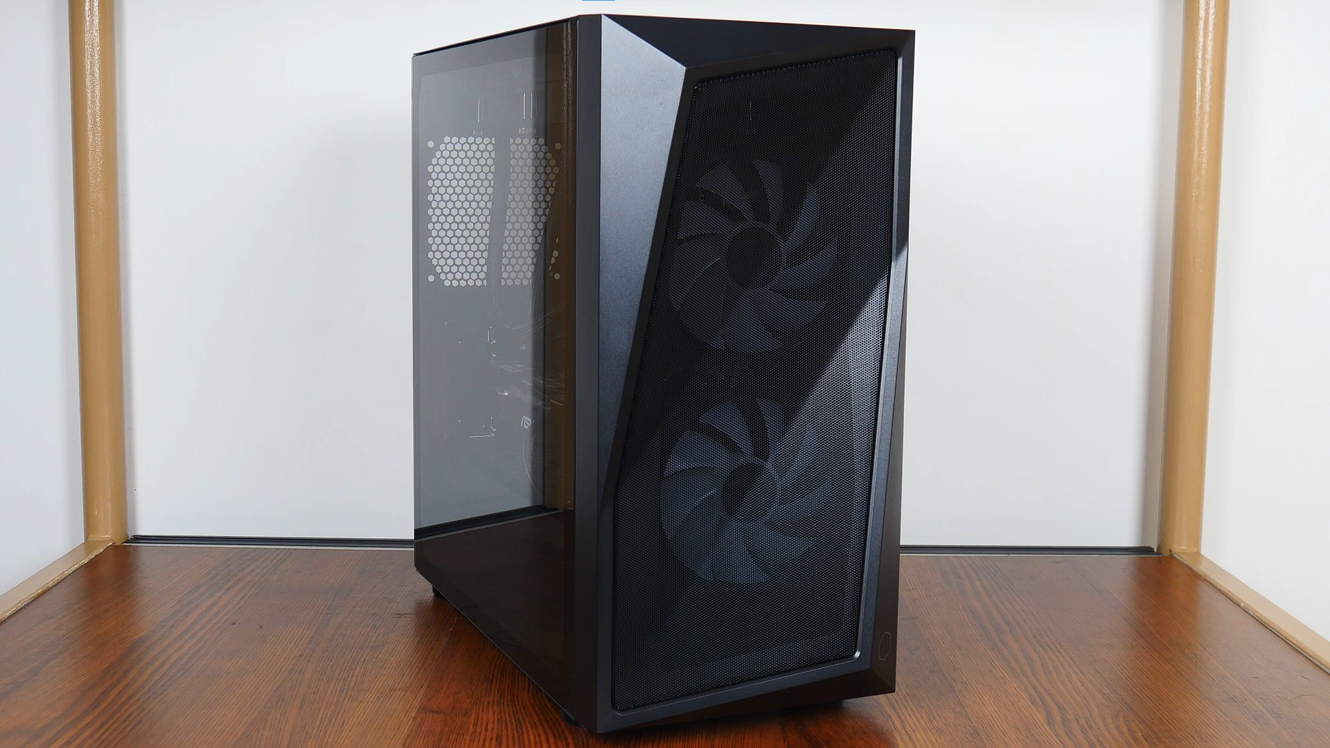 Review: Cooler Master CMP 320 Micro ATX PC Case